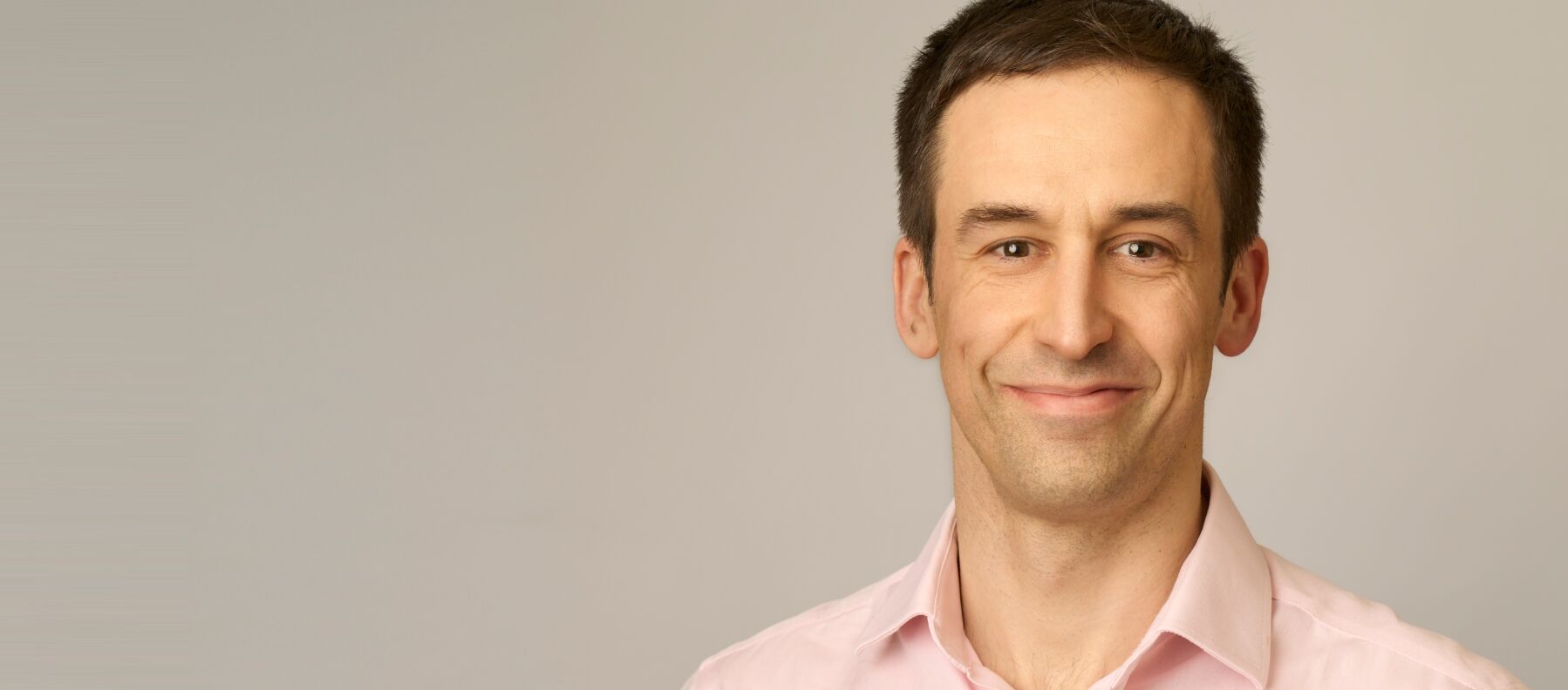 Dr Andrew Barr - Consultant Rheumatologist